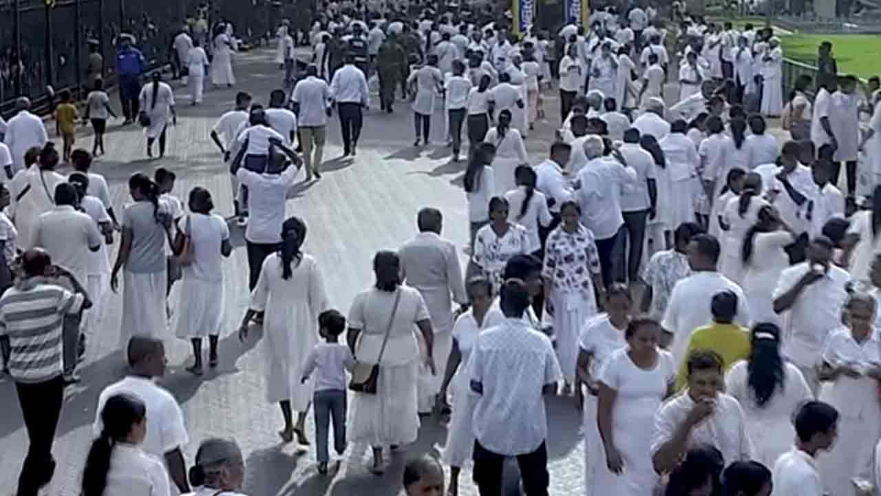 தலதா மாளிகை செல்லும் யாத்திரிகர்களுக்கான நிவாரணங்களை விரிவுபடுத்த ...